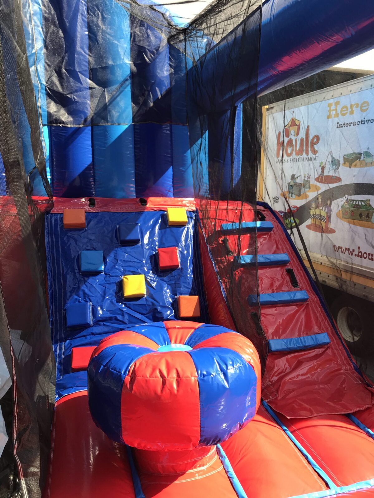 Bouncy Castle Rental Vancouver - Affordable Inflatable Rentals